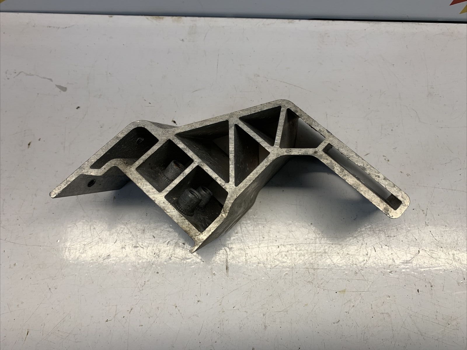 MERCEDES BENZ C CLASS W205 RIGHT RADIATOR MOUNTING BRACKET 2014-2021 ...