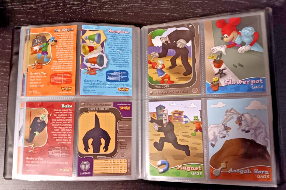 Disney Toontown Online Trading Card Binder With 55 Different Cards All ...