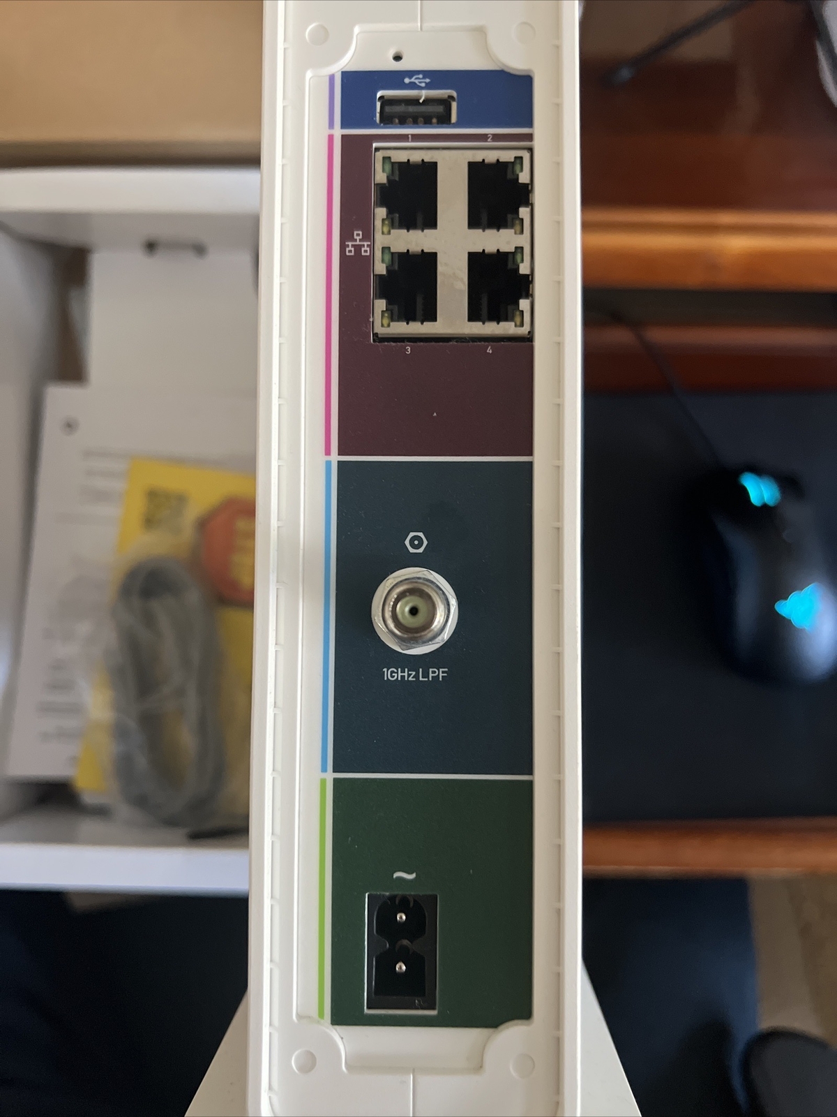 arris Surfboard sbg6900-ac Cable Modem + Router + Wifi XFINITY SPECTRUM ...