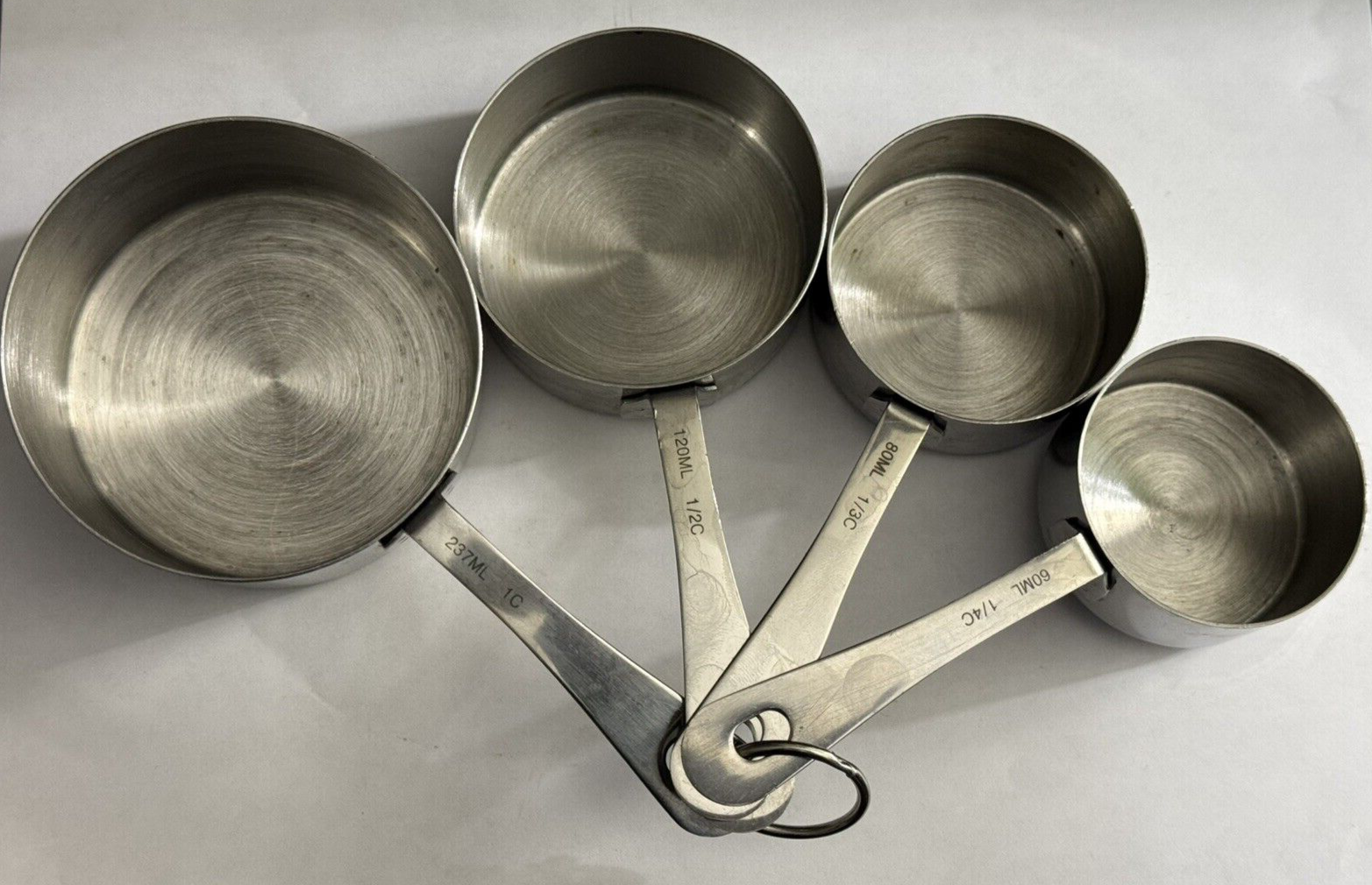 Oneida Stainless Steel 4pc Measuring Cup Set 1 Cup, 1/2 Cup, 1/3 Cup, 1 ...