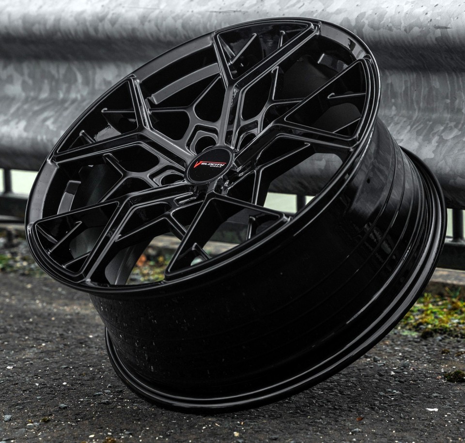 18" SKODA OCTAVIA 2005-2026 VELOCITY VC4 GLOSS BLACK 8J ALLOY WHEELS ...