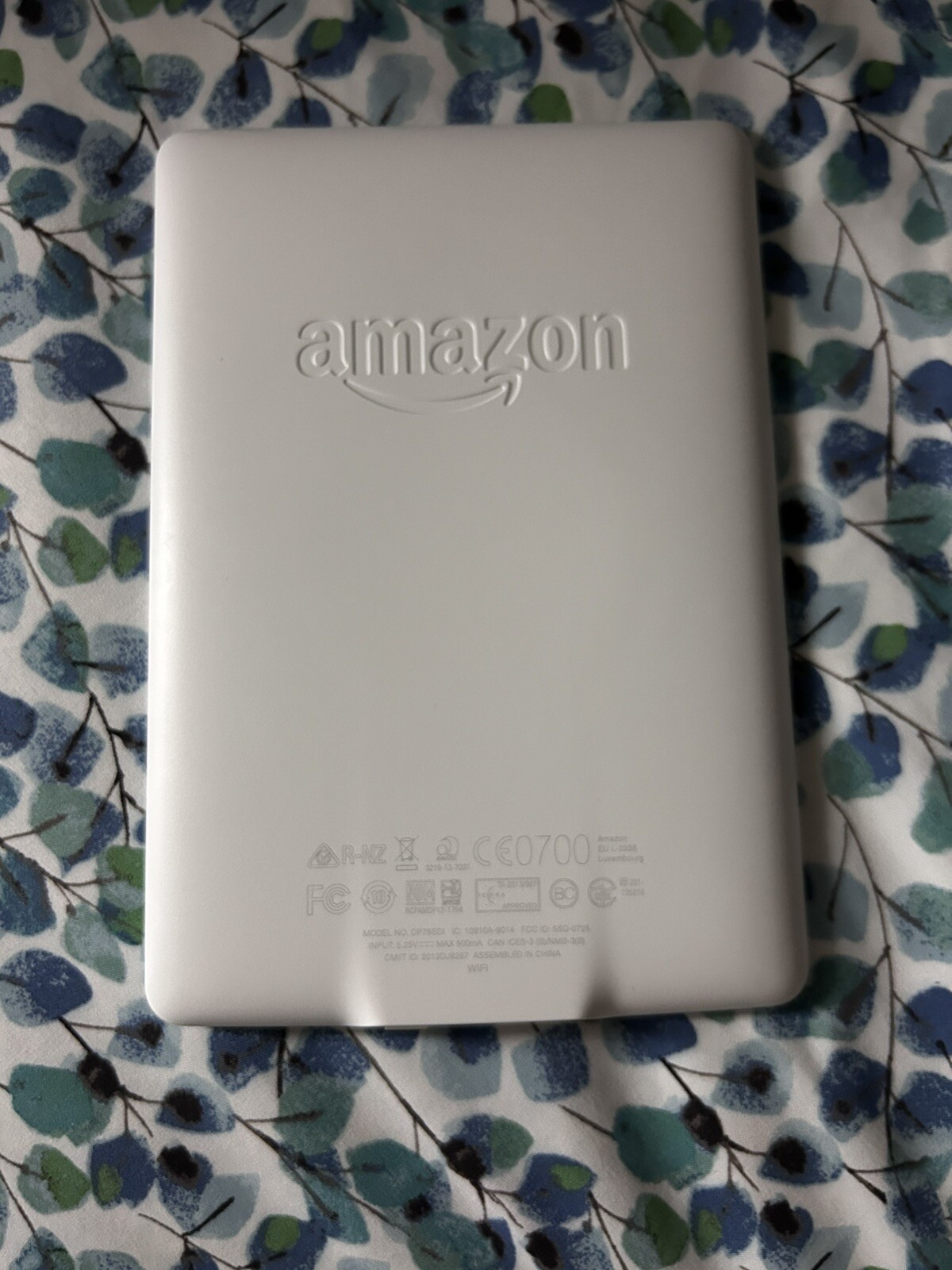 Amazon Kindle Paperwhite (7th Generation) 6" Wi-Fi E-Reader - White for ...