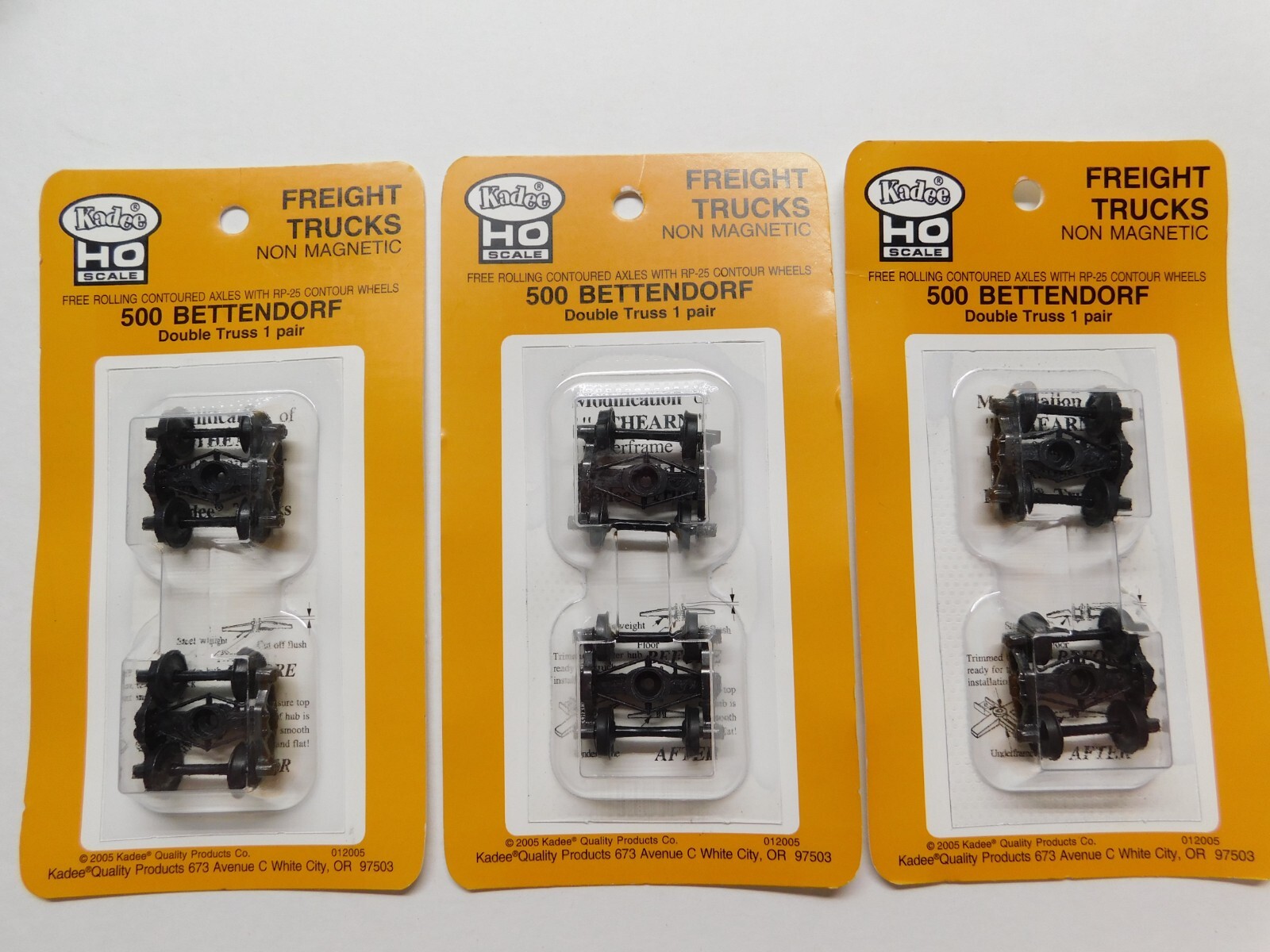 HO SCALE KADEE (3) PAIRS OF 500 BETTENDORF DOUBLE TRUSS FREIGHT TRUCKS ...