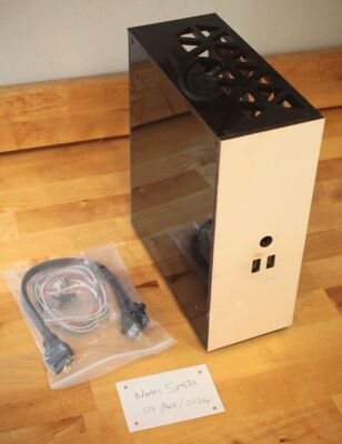 Custom 4.2L PC/SFF case: black acrylic+birch plywood, for Mini-ITX ...