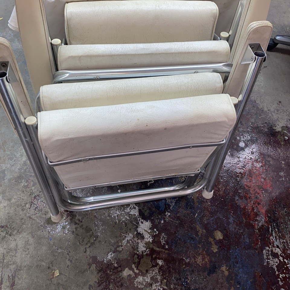 Classic Garelick Eez-In White Aluminum And Vinyl Folding Marine Boat ...