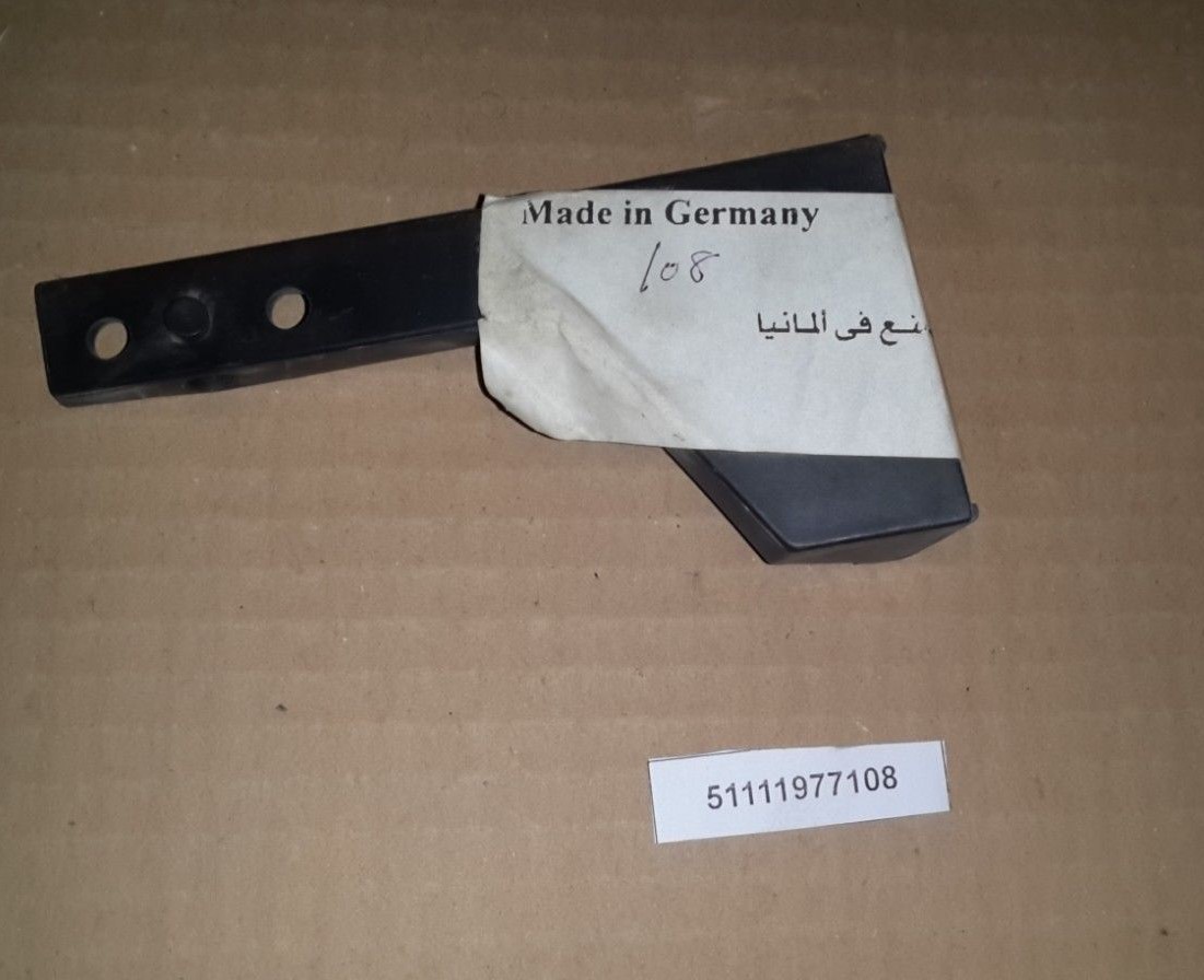 NEW OEM BMW 51111977108 Right support for fog lamps B&V | eBay