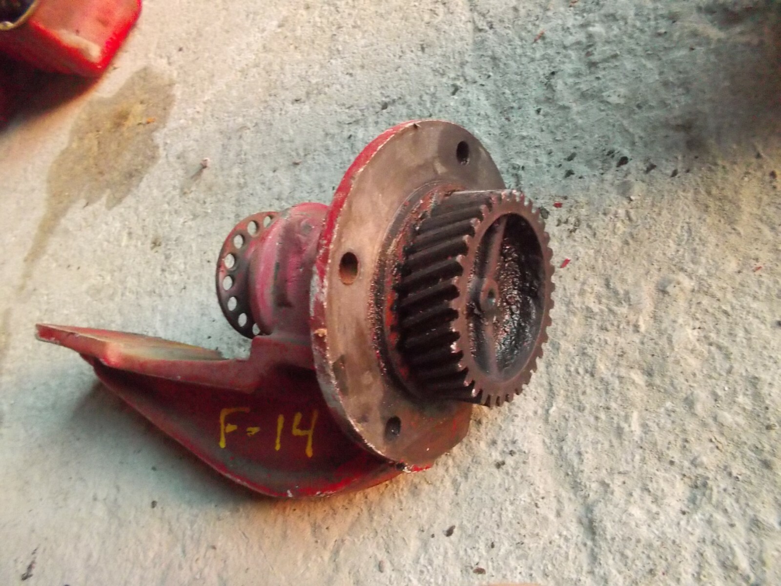 McCormick Farmall F14 F12 IH tractor ORIGINAL magneto mounting drive ...