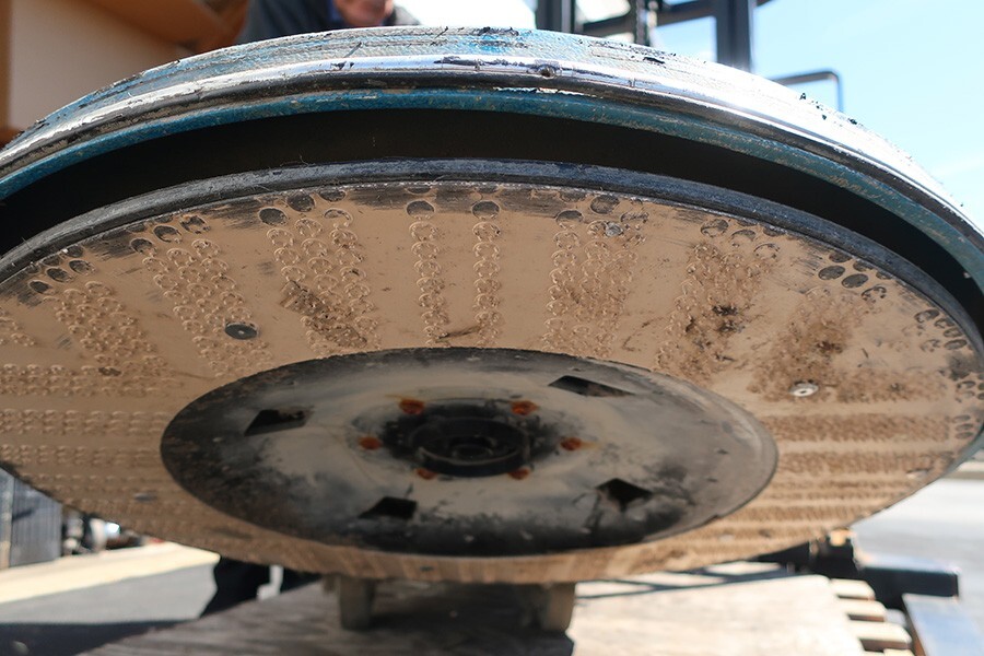 27" PROPANE BUFFER BY EAGLE, USED, NO BATTERY, MISSING DRIVE BELT ...