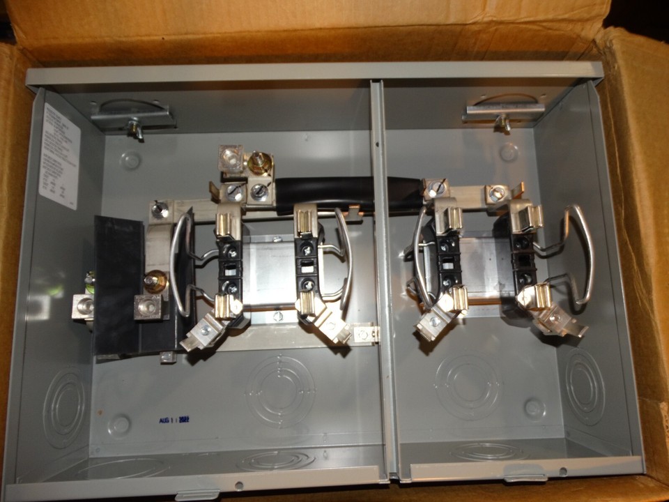 Square D 2 Gang 200 Amp Feed-100 Amp Continuos per position meter ...