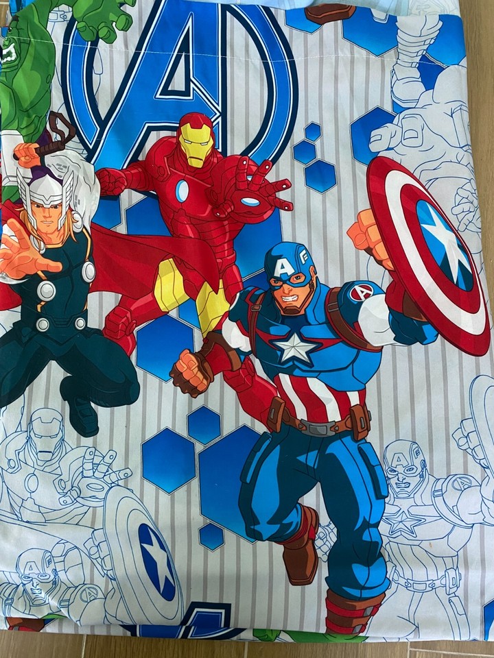 Marvel Sheets Comics Avengers Full Set Superheros 2 PC Captain America ...