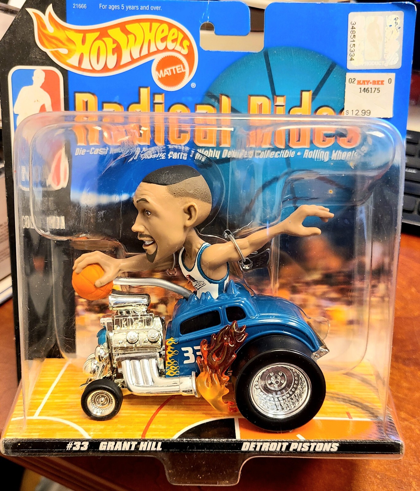 VINTAGE NBA GRANT HILL DETROIT PISTONS HOT WHEELS RADICAL RIDES HOT ROD ...