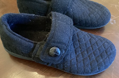 Vionic WN HOUSE SLIPPERS BLACK FLAP FASTENER DEC. BUTTON WARM Hard ...