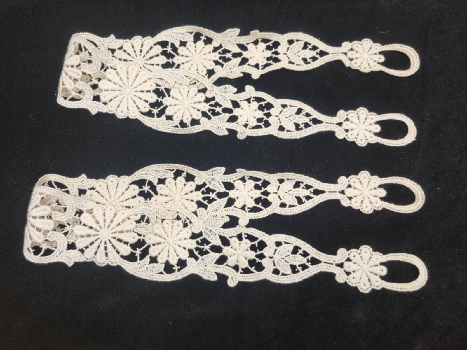2 Lace Curtain Tiebacks 72cm Tie Backs Band of Cream Cotton Lace | eBay
