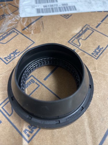 Transfer Case Output Shaft Seal Mopar 68402279AA for sale online | eBay
