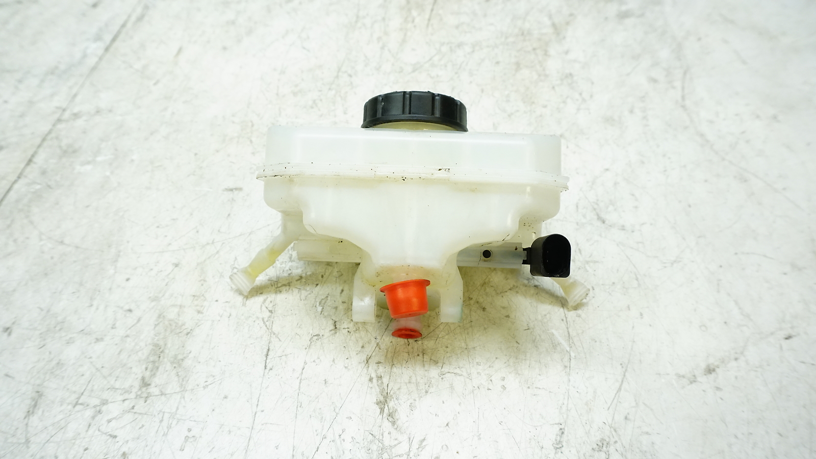 Brake Fluid Reservoir 8w0611301 2019 Audi A4 | eBay
