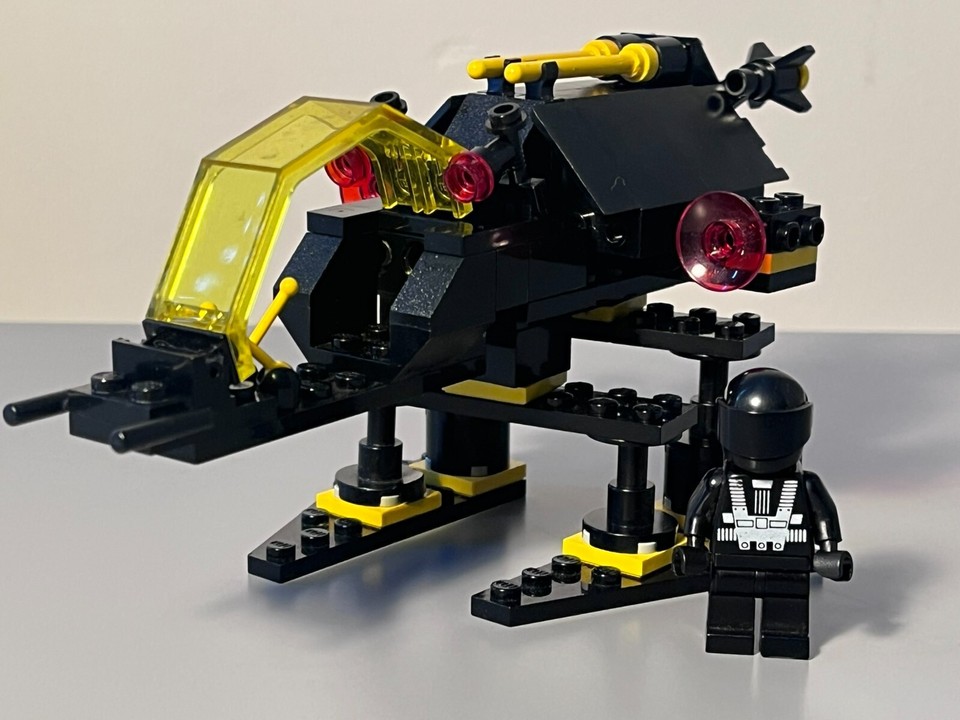 LEGO Space: Alienator (6876) parts complete. Vintage classic space ...