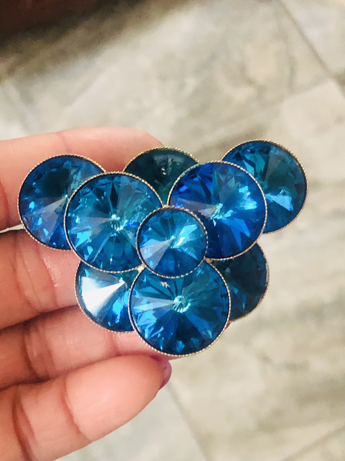 Vtg WEISS ? Blue Glass Rhinestones Large Flower Brooc… - Gem