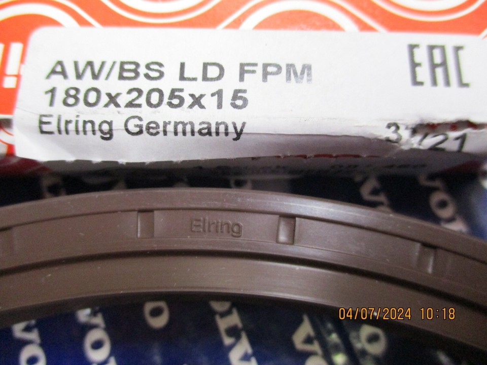 Volvo D13 engine crankshaft rear seal 1543896 Elring brand made in ...