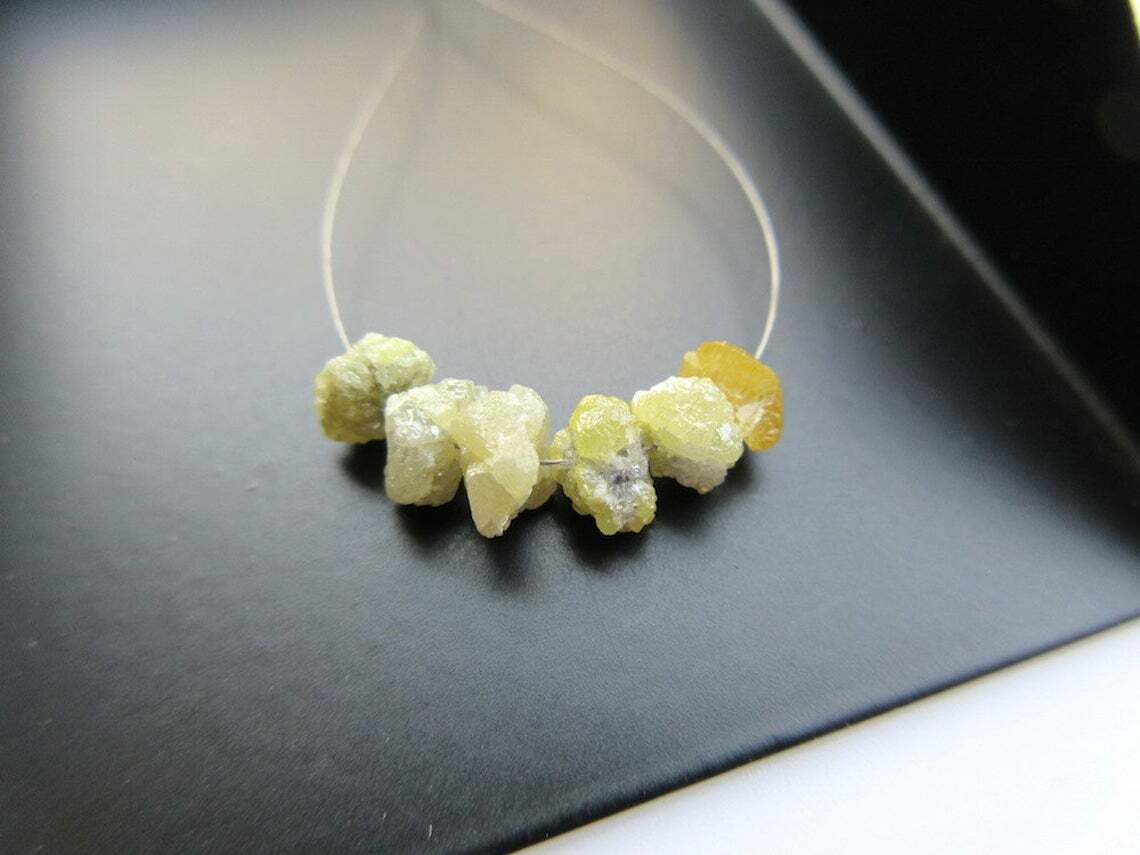 Yellow Raw Diamond Tyres, Rough Diamond, Natural Diamond, Raw Diamonds ...
