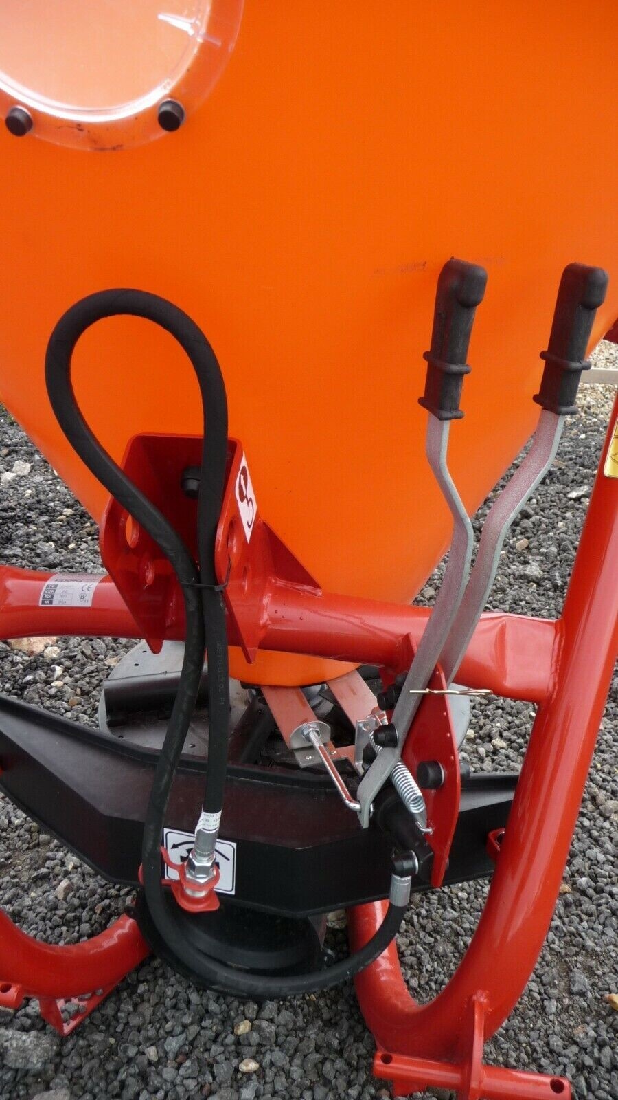 PTO Spreader 200L HYDRAULIC - seed, fertilizer, grit or salt MSE230200H ...