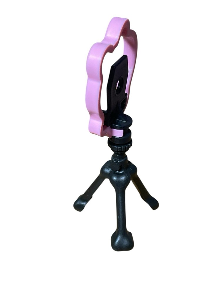 Monster High Doll G3 Draculaura Fearbook Cell Phone Ring Light Tripod ...