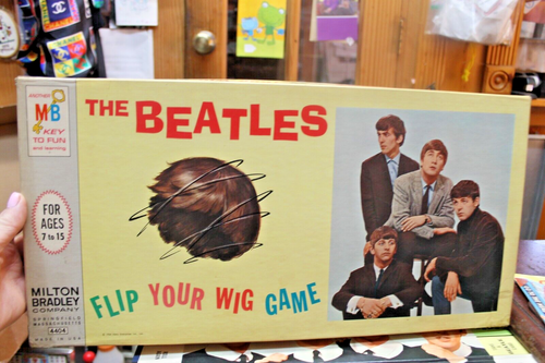 1964 THE BEATLES MILTON BRADLEY CO."FLIP YOUR WIG" BOARD GAME COMPLETE ...