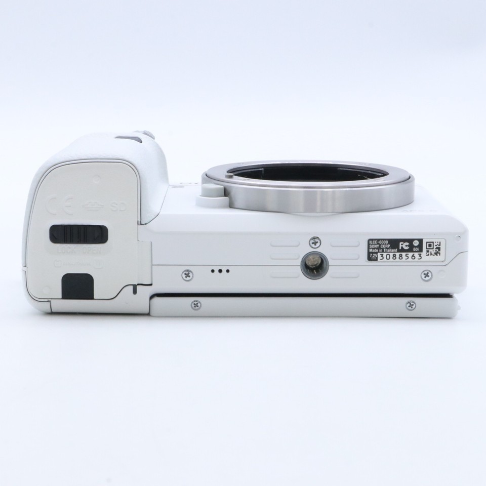 SONY Alpha a6000 Mirrorless Camera ILCE-6000 Shuttercount 3571 [Near ...