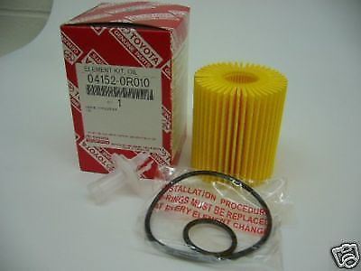 Genuine Toyota Avensis, Auris Diesel Oil Filter - 04152-0R010 | eBay