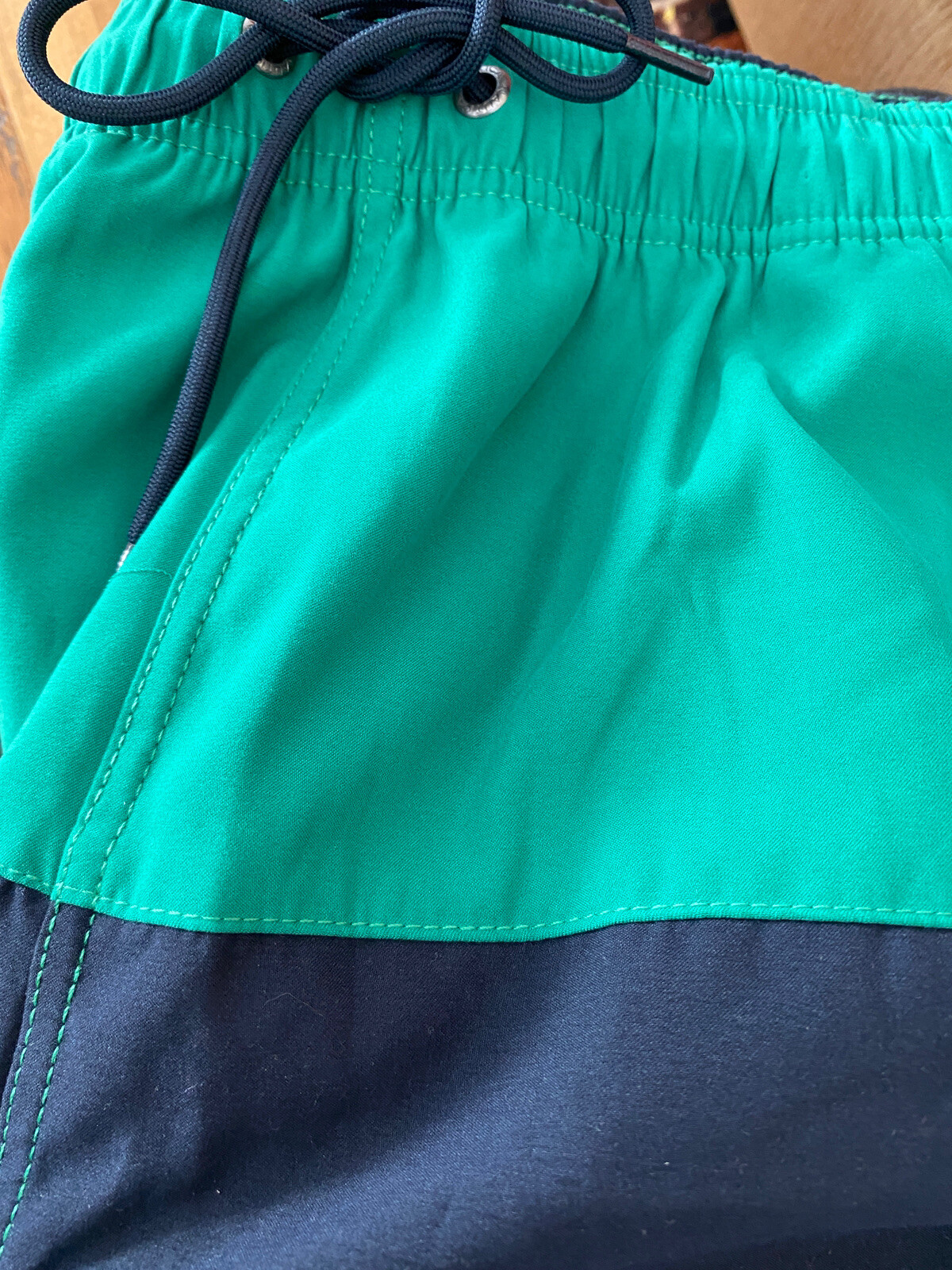 Nautica Kelly Green & Navy Blue Color Block Mesh Line… - Gem