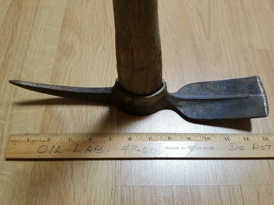 Vintage WW2 1944 Diamond Calk U.S. Military Entrenching Tool Pick Axe ...