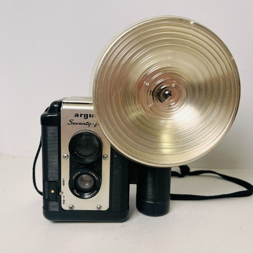 Vintage Argus 75 Seventy Five 620 Twin-Lens Reflex Camera with Flash | eBay