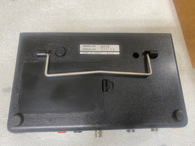 Jenco Electronics MicroComputer Bench/Portable pH-Vision Meter Model ...