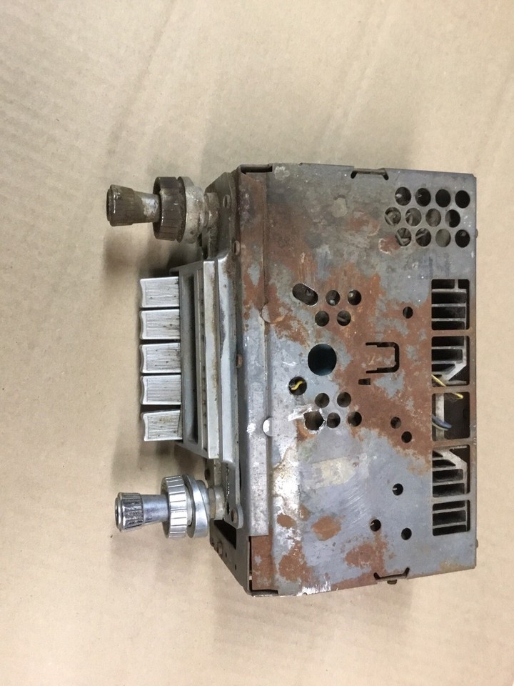 1950’s 1960’s OEM PONTIAC DELCO SUPER DELUXE AM PUSH BUTTON RADIO | eBay