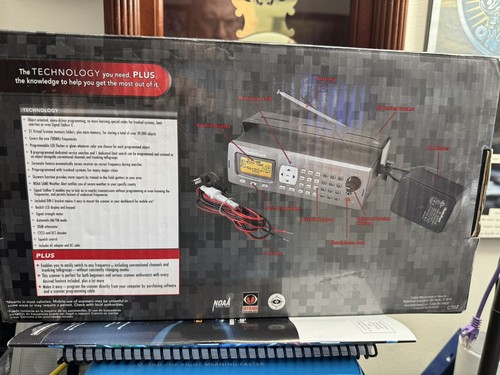 RADIO SHACK PRO-197 Digital Trunking Desktop Mobile Scanner w/AC ...