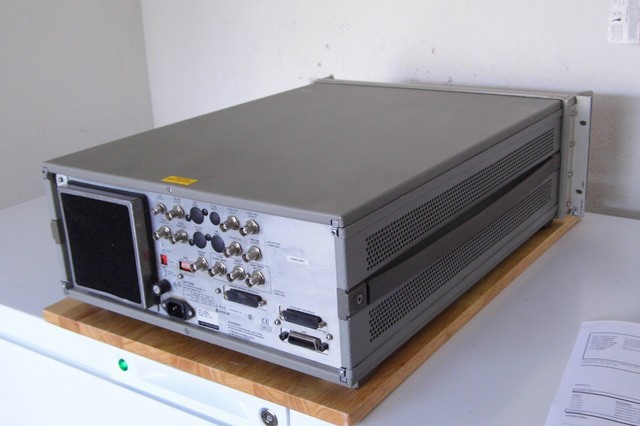 HP Agilent 83650B Synthesized Signal Generator 10 MHz to 50 GHz for ...