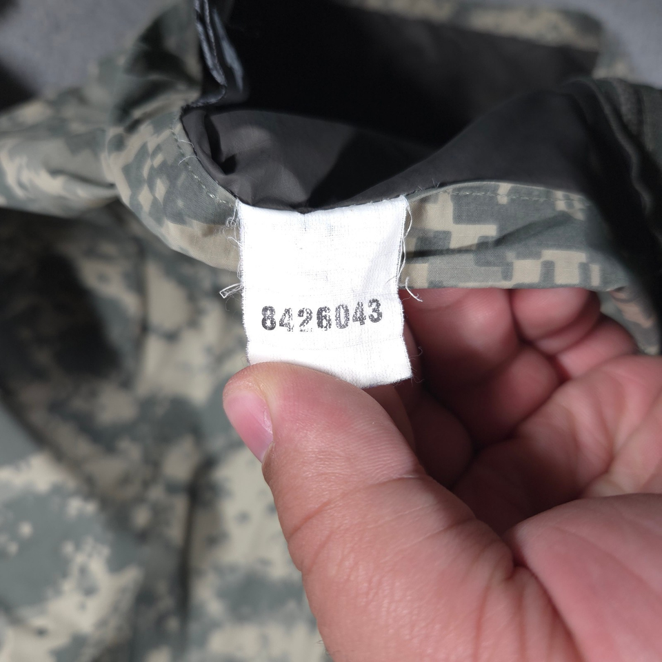 ECWCS Jacket Medium? Short Extreme Cold Wet Weather Gen III Gore-Tex ...