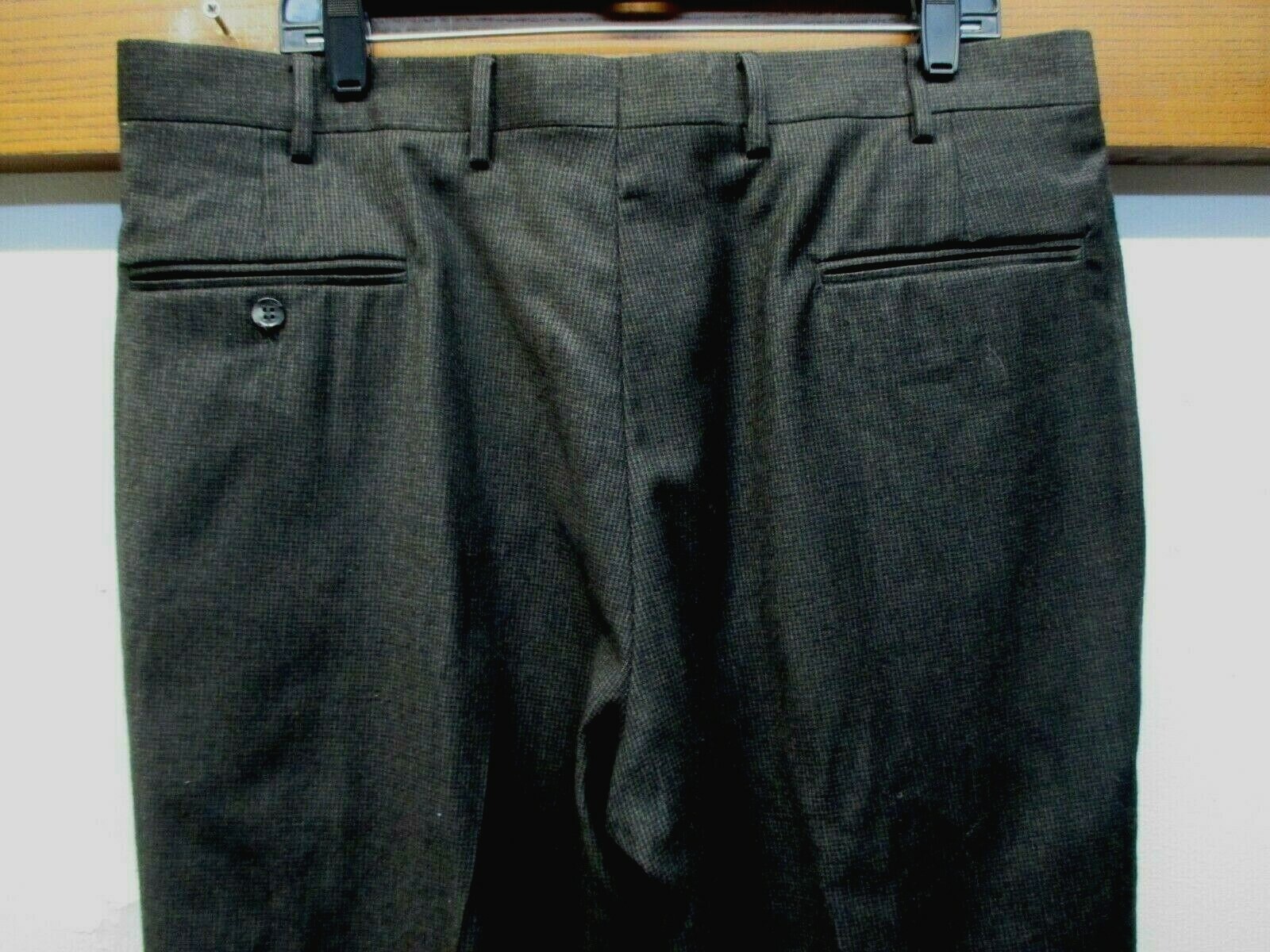 EUC Men's Jos A. Bank Micro-Check Wool Pleated Front Cuffed Pants Size ...