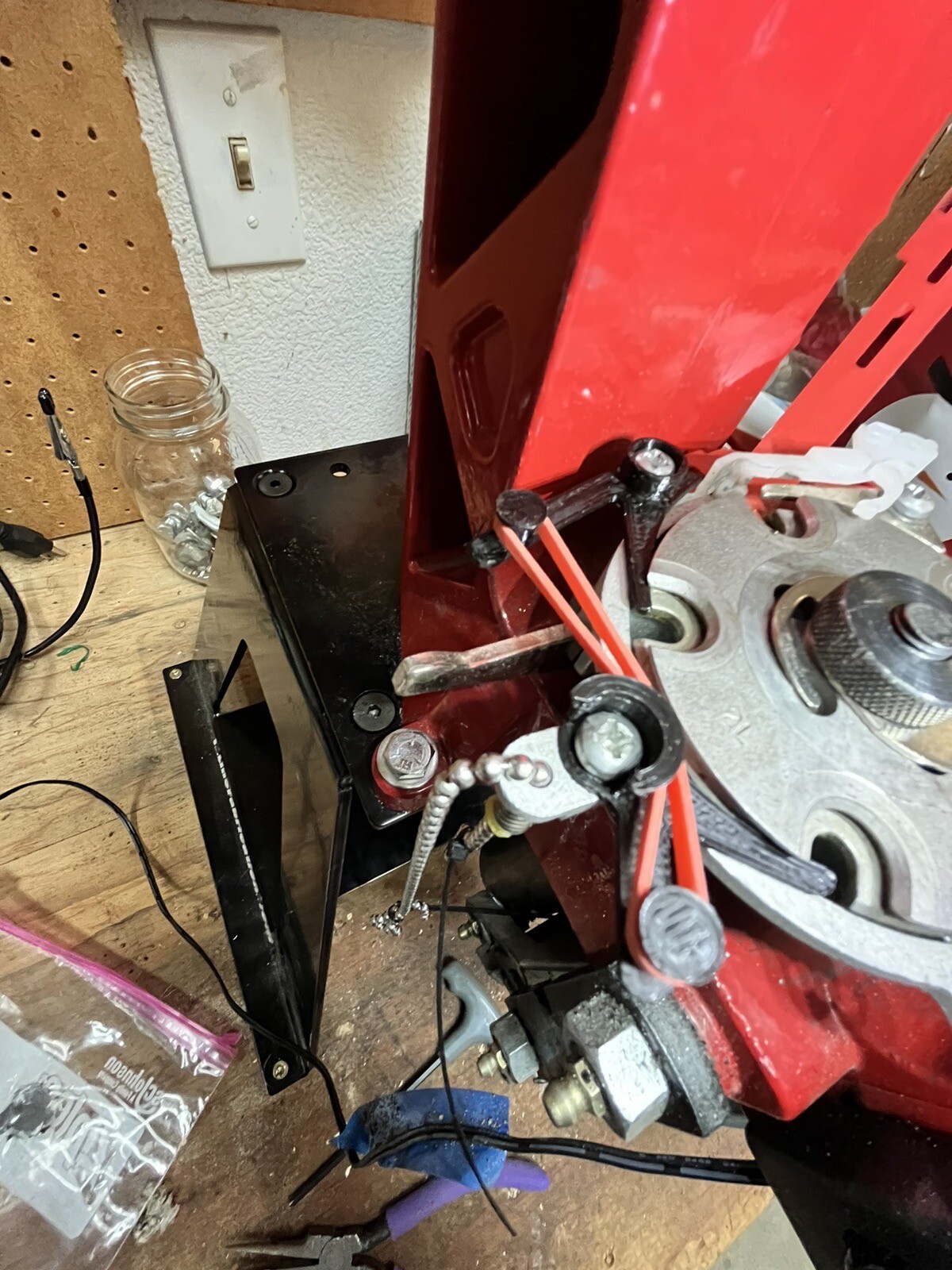 Lee Loadmaster Lot: Updated Case Retainers, Tube Clips, & Sliders New ...