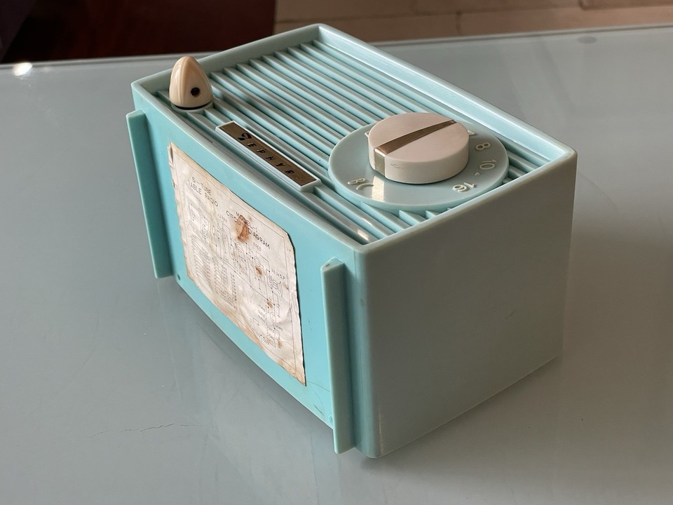 Rare 1960s Vintage Zephyr Model 1 Baby Blue Mini Tube Radio- Made In ...
