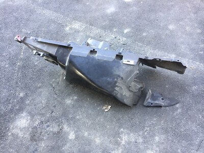 2005-2013 C6 Corvette Right Front RH Side Inner Fender Wheel Liner Base ...