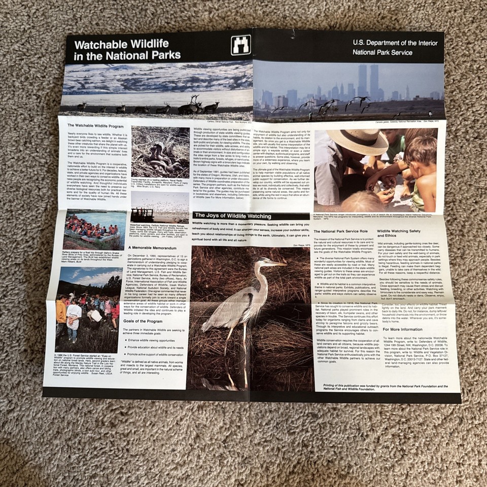 WATCHABLE WILDLIFE in the PARKS NATIONAL PARK SERVICE UNIGRID BROCHURE ...