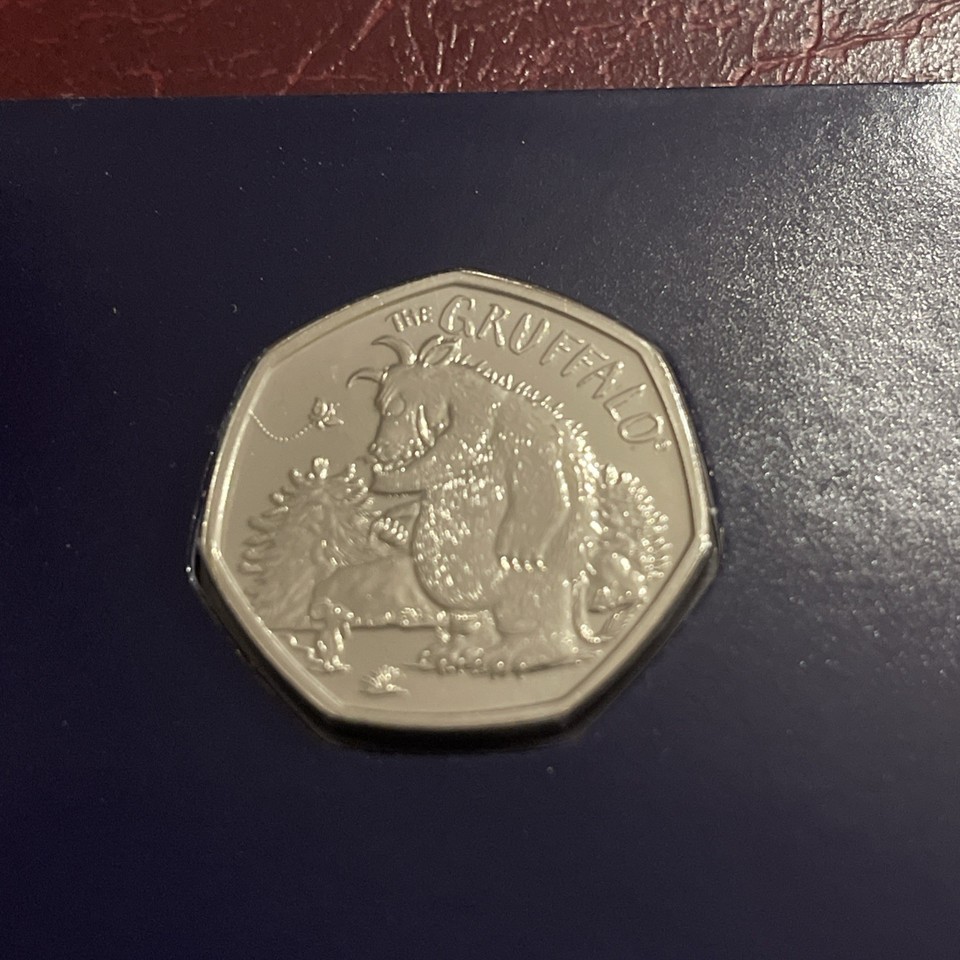 2019 Gruffalo and Mouse 50p BUNC coin sealed with gold edge toning ...