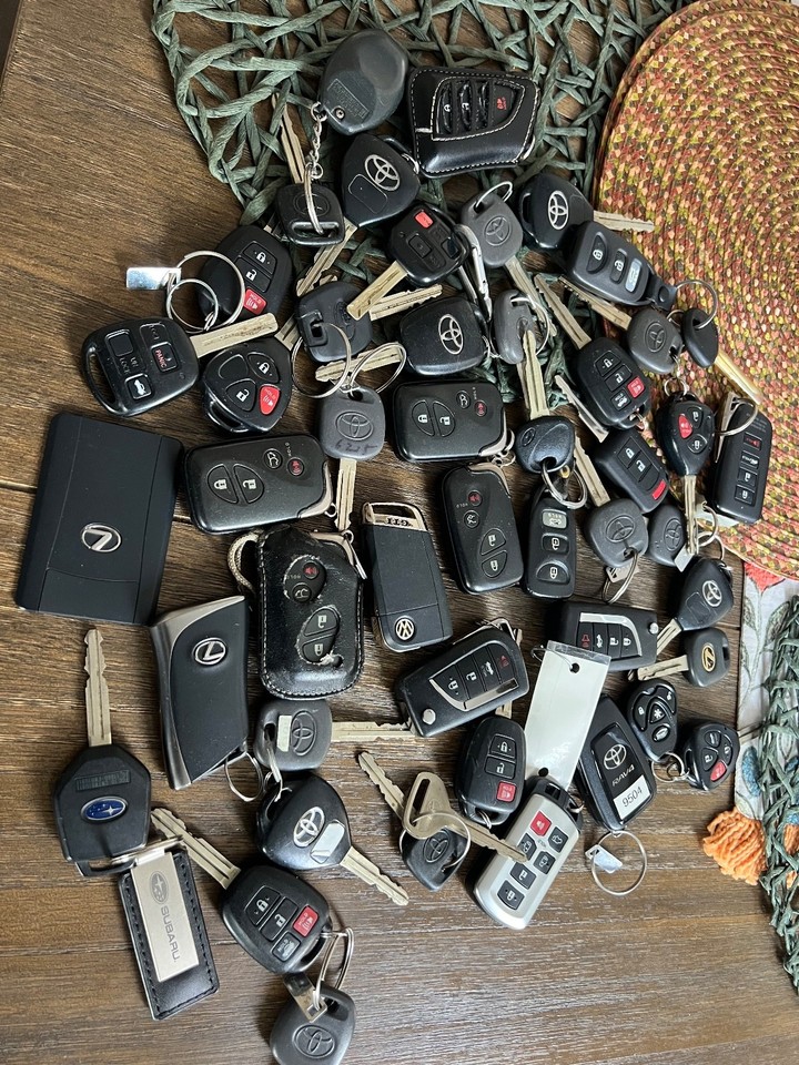 Lot of 100+ Key fobs, smart keys used OEM | eBay
