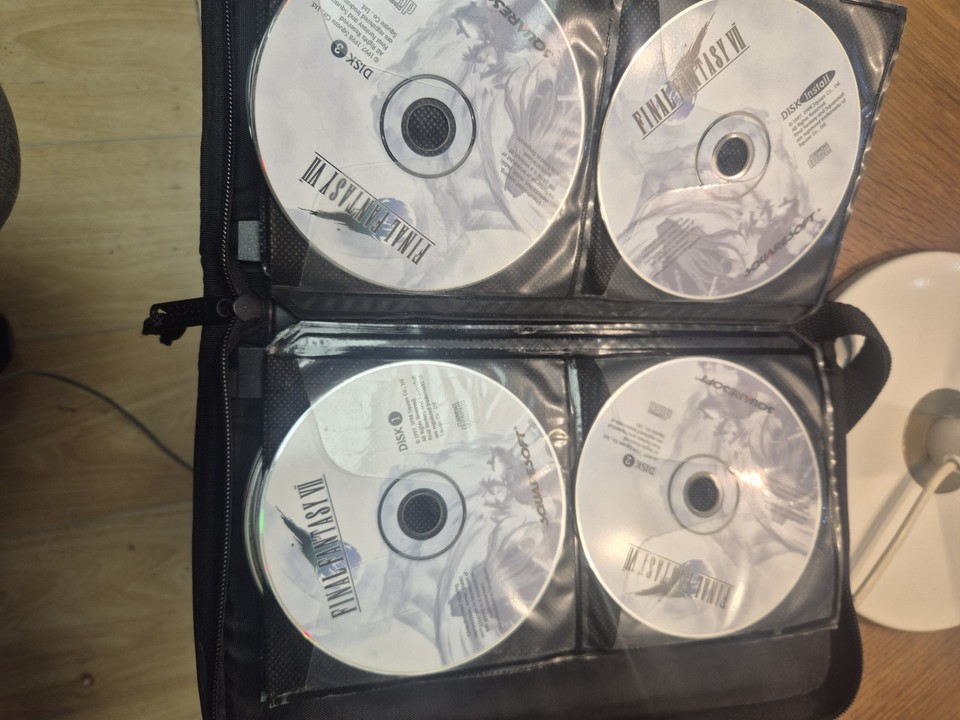 PC Games,Discs Only With Soft Case Good Condition Vintage PC Games Old ...