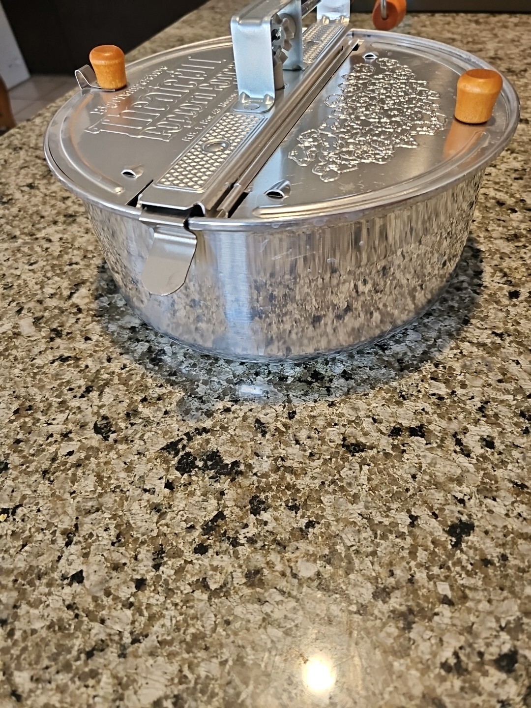 High Temperature Theater II Popcorn Popper Aluminum Stovetop Pot Hand ...