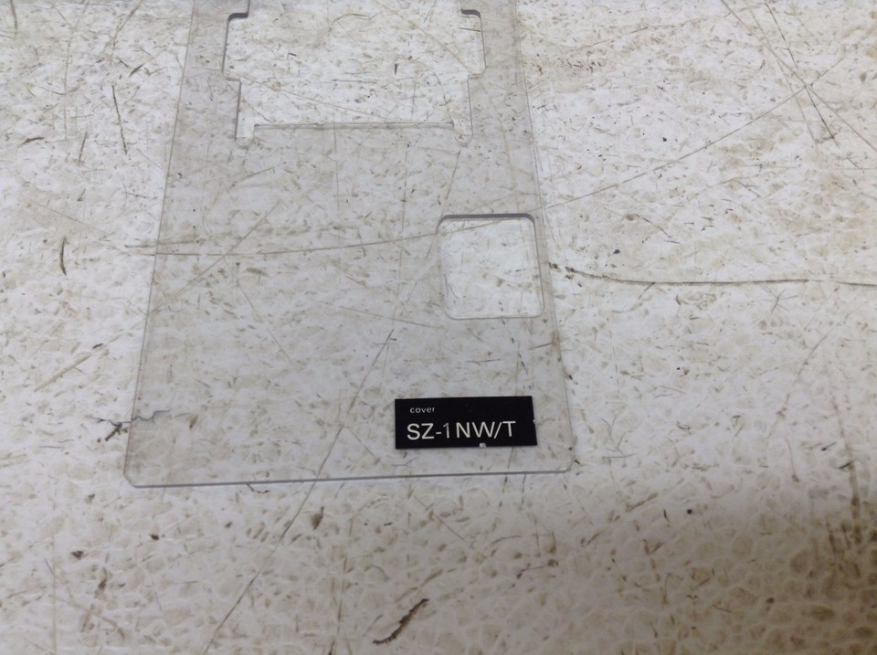 Fuji Electric SZ-1NW/T Circuit Breaker Plastic Cover SZ1NWT (TBI) | eBay