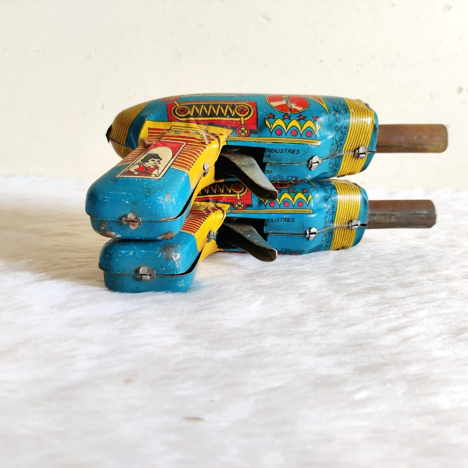 1960s Vintage Kranti Sparkling Space Gun Tin Toy Working Nice Set of 2 ...