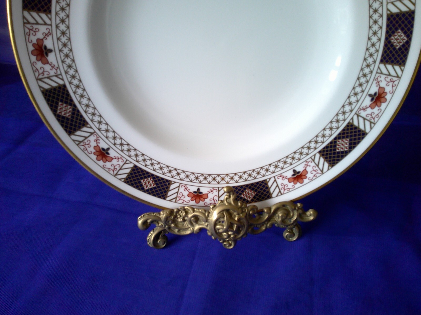 Royal Crown Derby Quantity 9 Derby Border Pattern Dinner Plates Various ...