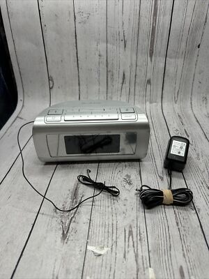 Brookstone Timesmart Self-Setting Alarm Clock Radio No. 4521 Dual Wake ...