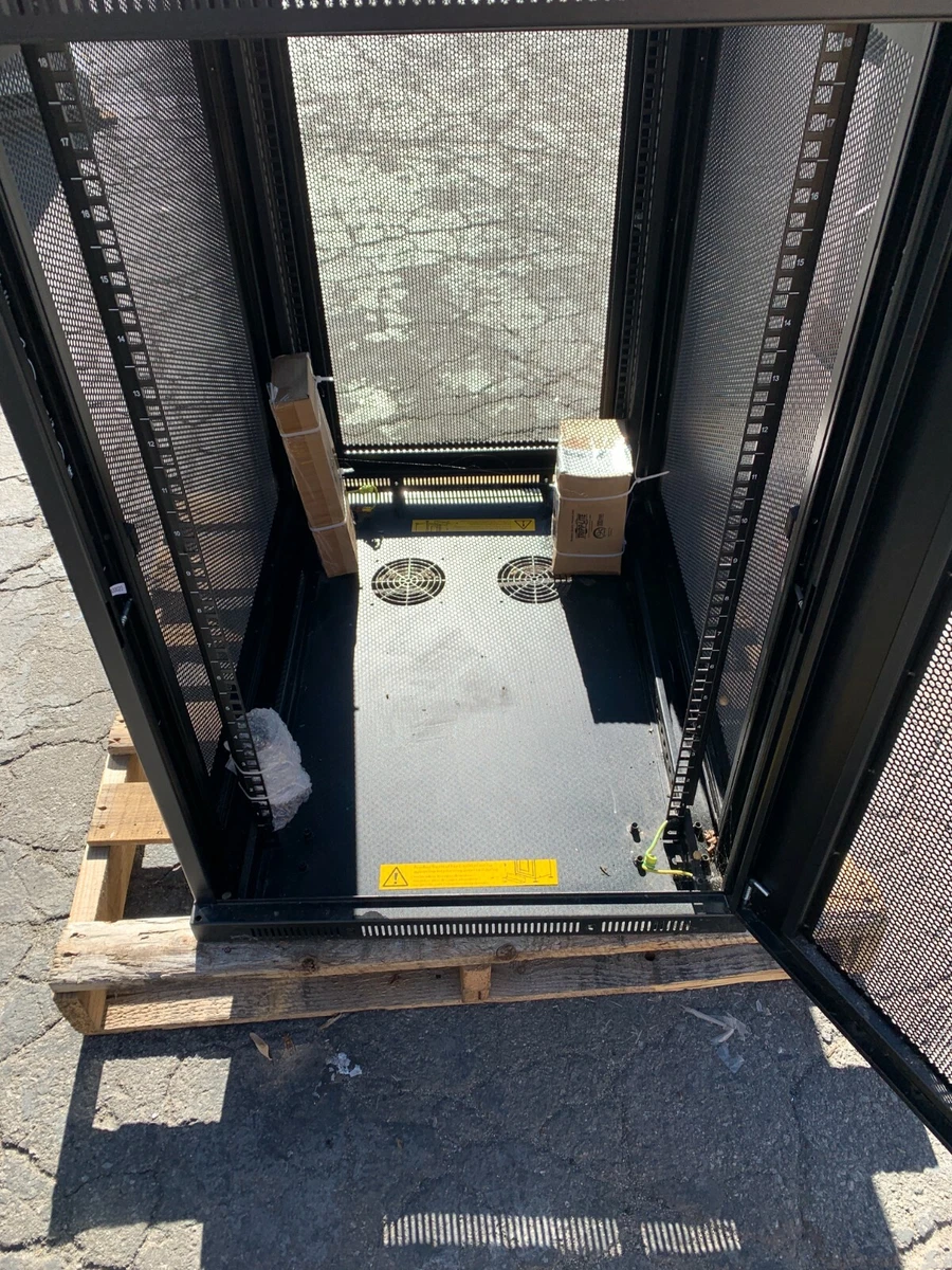 Tripp Lite 18u Rack Enclosure Server Cabinet 33 Deep W Doors Sides ...